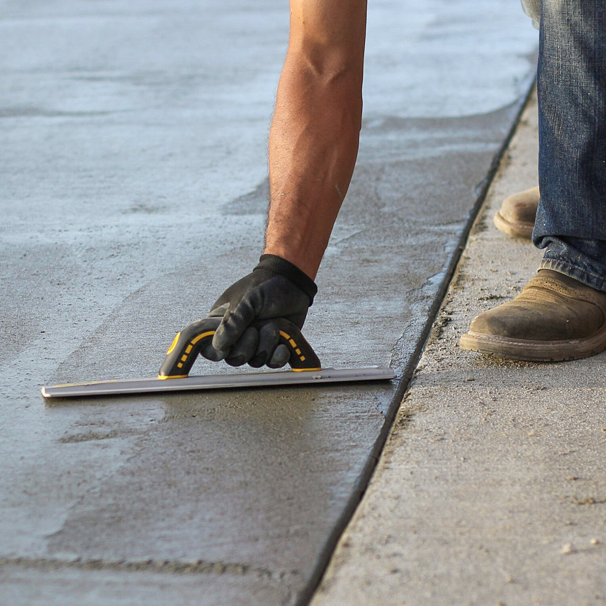 Gator Tools GF10801 14"x3" Square End GatorLoy Hand Float – Haus of Tools