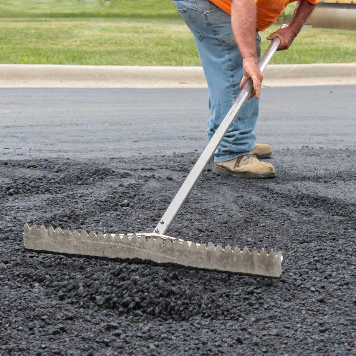Kraft Tool GG836-9 36" Magnesium Asphalt Lute with 9' Handle – Haus of ...