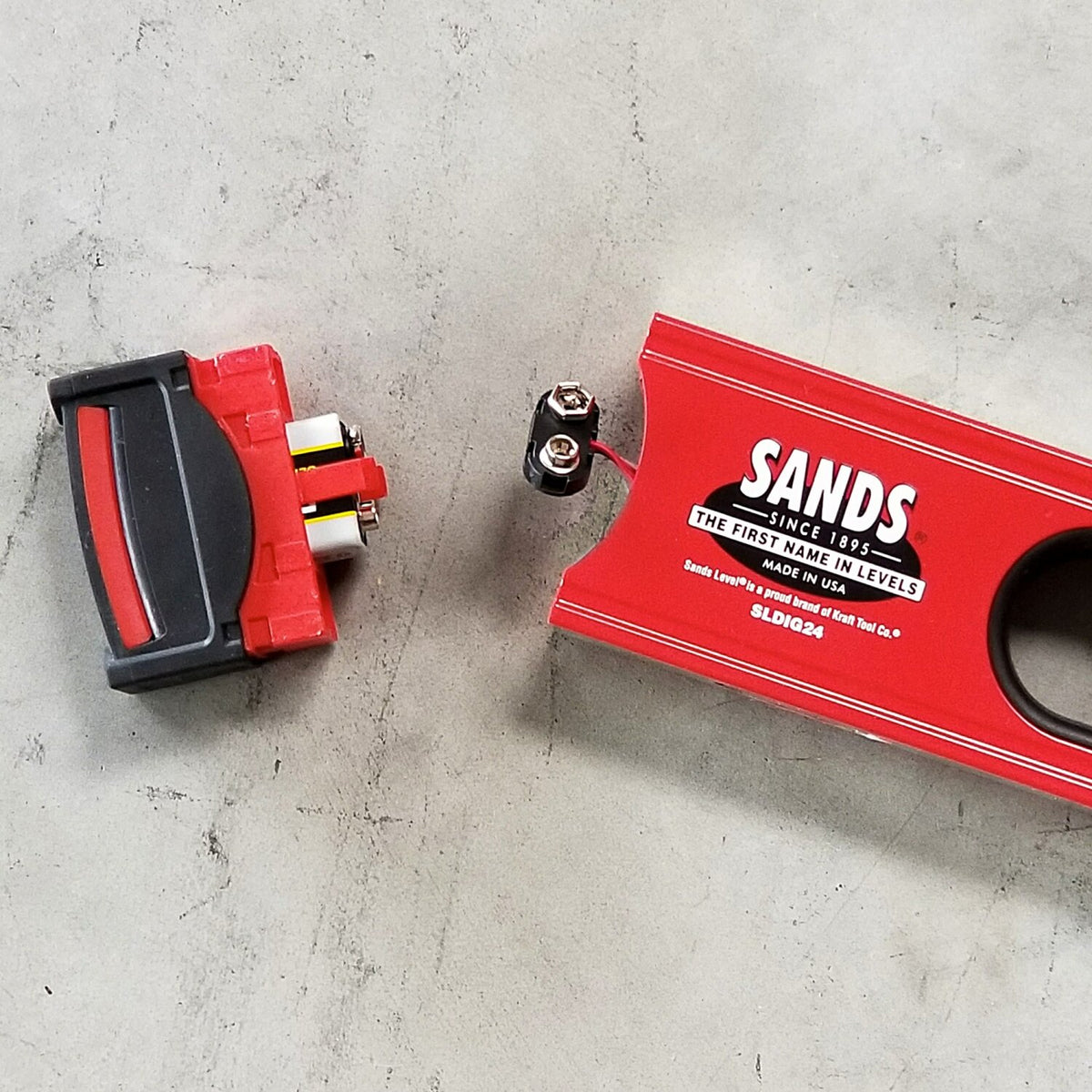 Sands Level & Tool SLDIG48C 48" Digital Level with Case – Haus of Tools