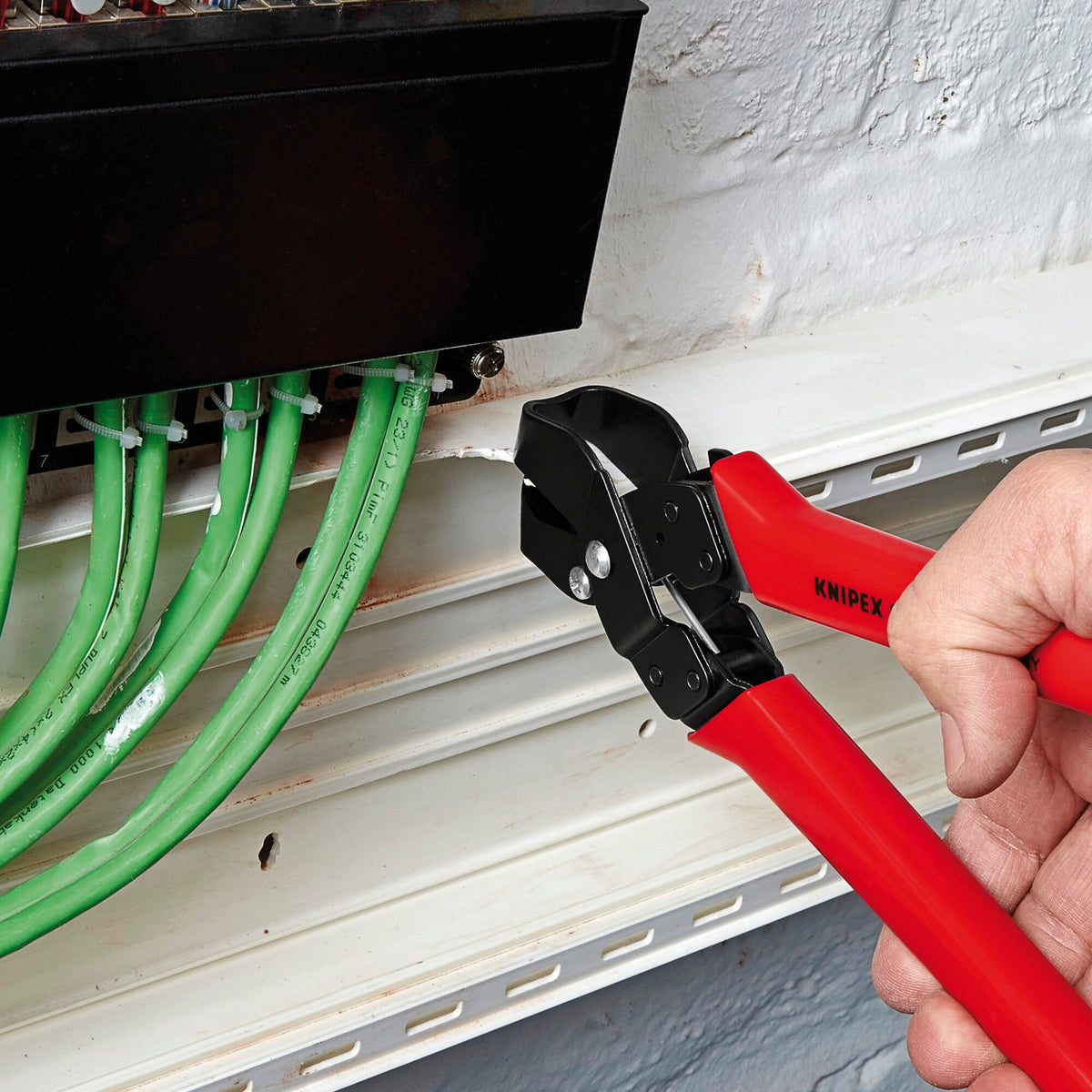 Knipex 90 61 20 9 3/4" Notching Pliers – Haus of Tools