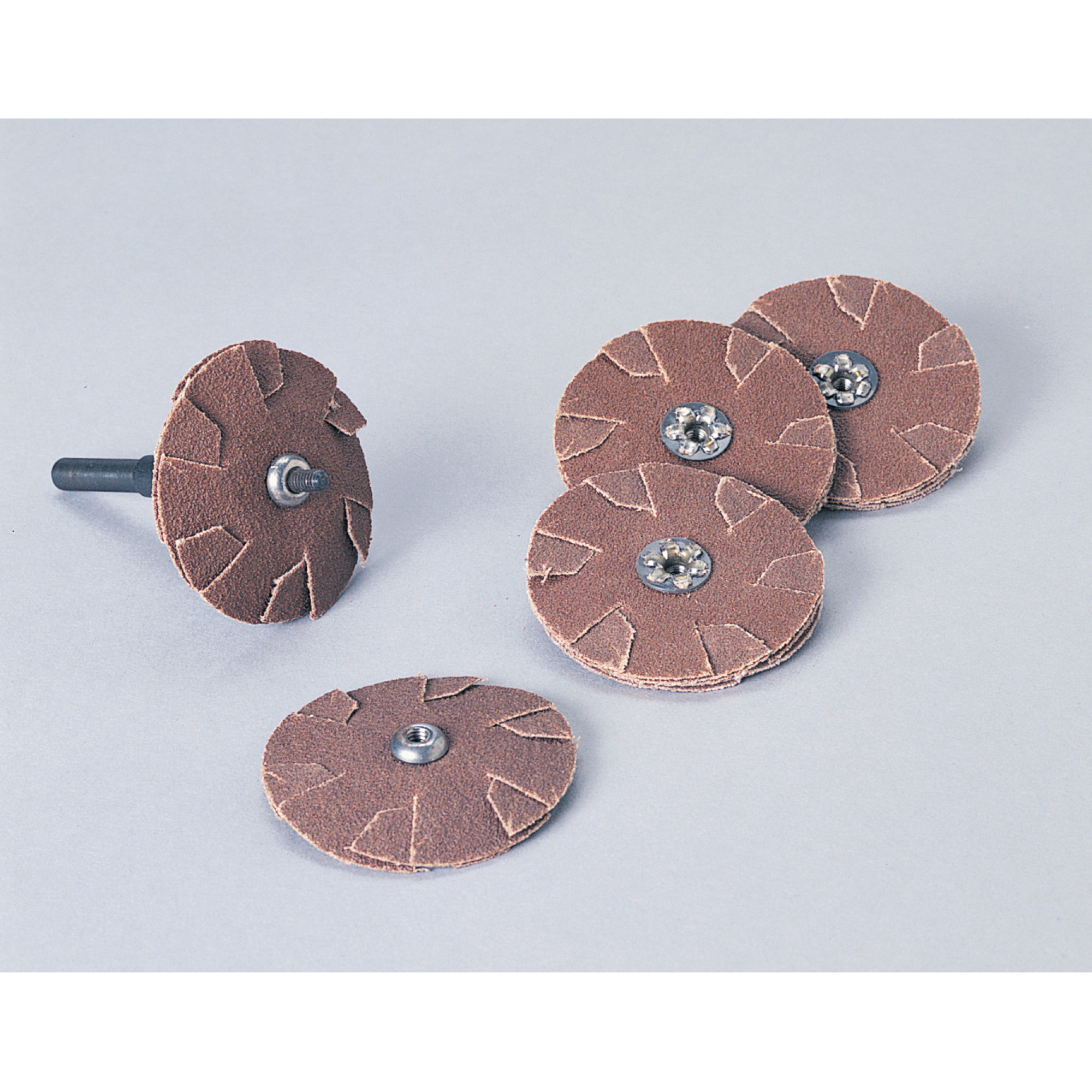Standard Abrasives A/O Slotted Cloth Disc, 724763, 5/8 in, 180, 100/Ca ...